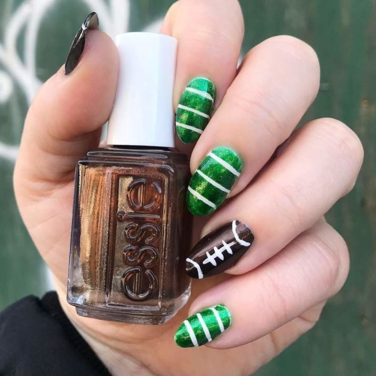 30 NFL Nail Art Designs For Superbowl 2025 » Hike N Dip