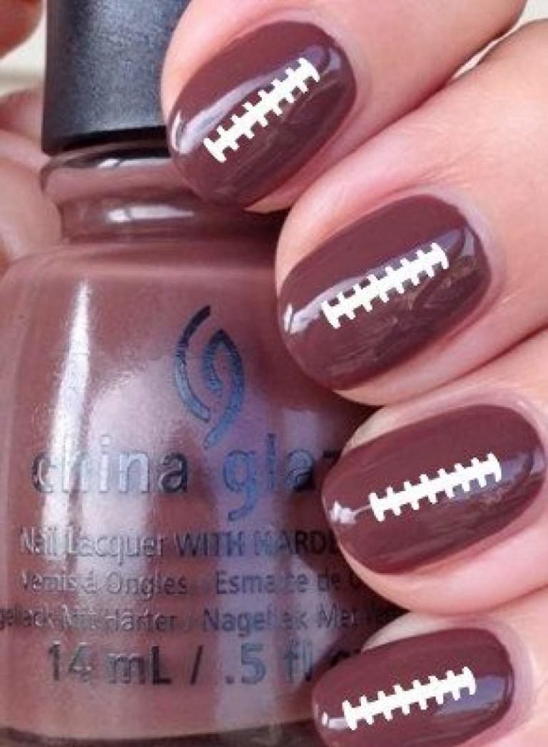 30 NFL Nail Art Designs For Superbowl 2025 » Hike N Dip