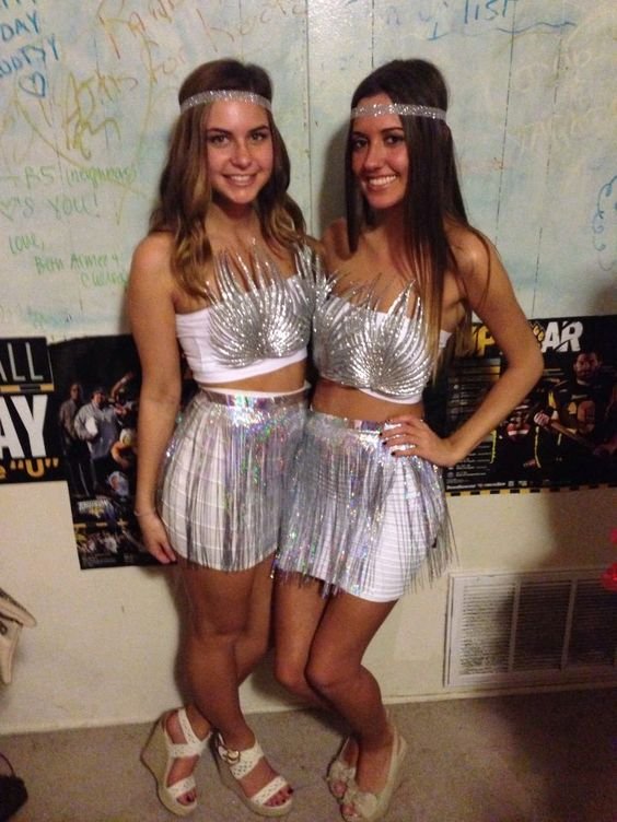 70+ DIY College Halloween Costumes That'll Make You Say "WOW! I'm Gonna ...
