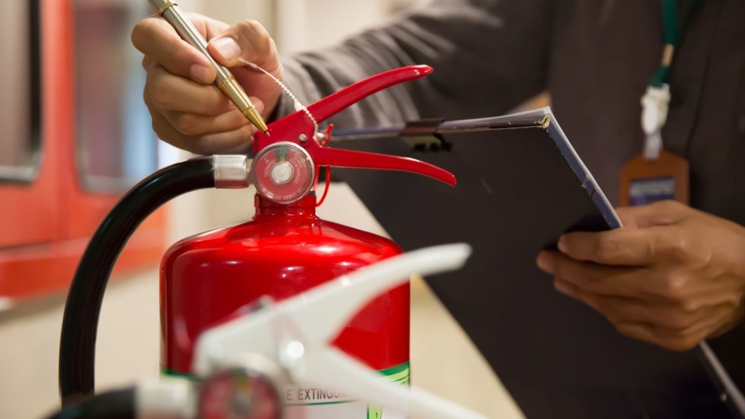 5 Essential Fire Extinguisher Checks For Your Building