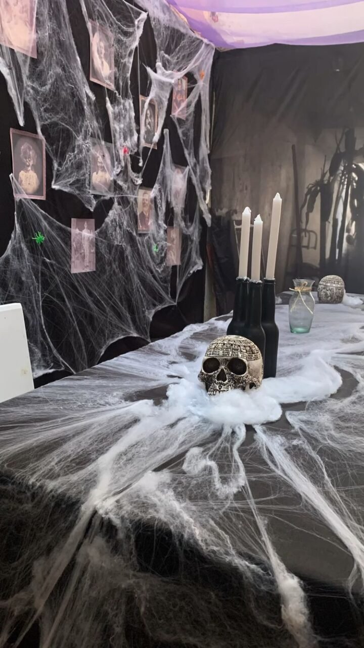 80+ Spookiest DIY Halloween Decorations That Will Give You Goosebumps ...
