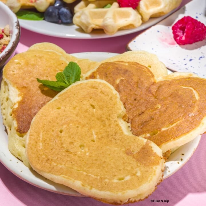Heart Shaped Pancakes Without Cookie Cutter For Valentines Day ...